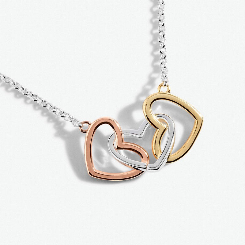 Joma Jewellery Florence Linked Hearts Necklace